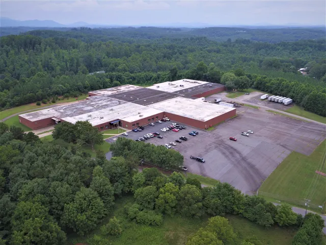 Boyd & Hassell Industrial & Commercial Properties, INC. in North ...